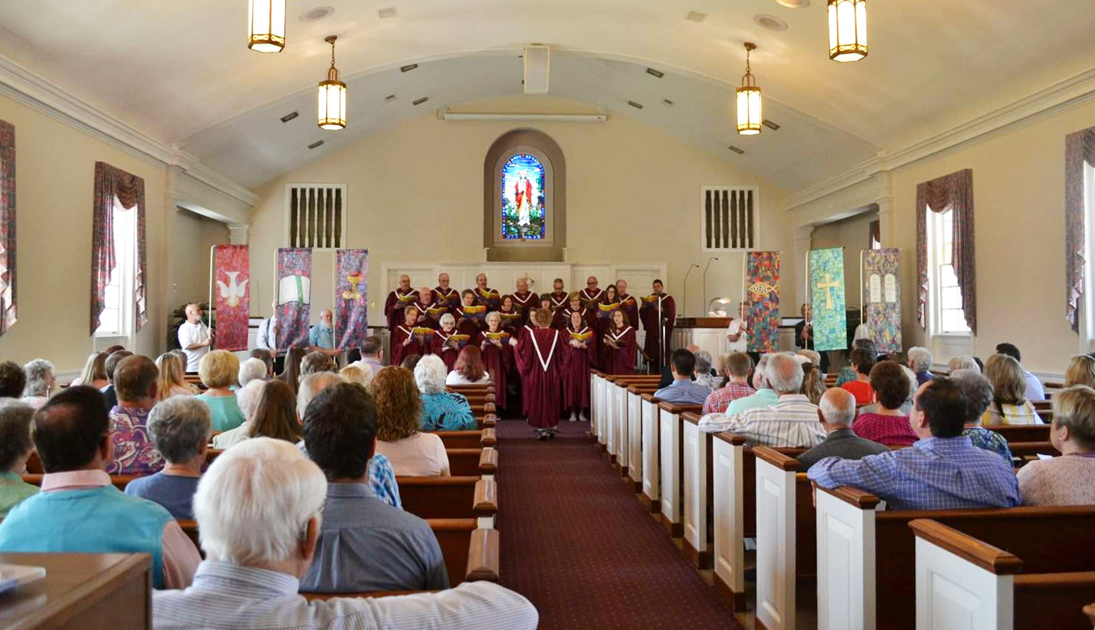 Indoor Worship Service Peters Creek Church Of The Brethren